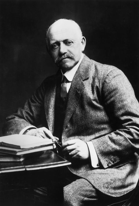 british-builder-william-willett-whose-pamphlet-waste-of-news-photo ...